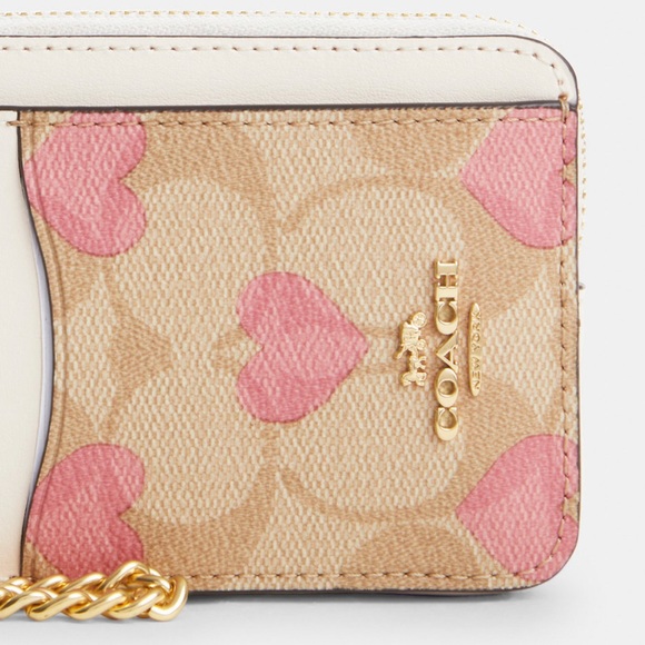 Coach | Bags | New Coach Zip Card Case In Signature Canvas With Heart ...